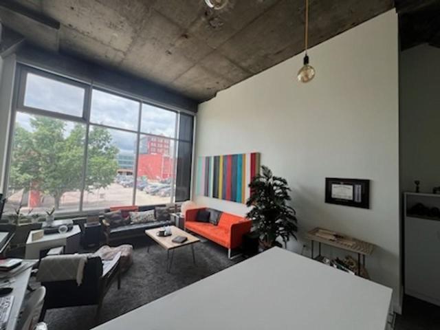 Terrace on Walnut 1 Bedroom Apartment for Rent at 1721 Walnut St, Kansas City, MO 64108 Crossroads