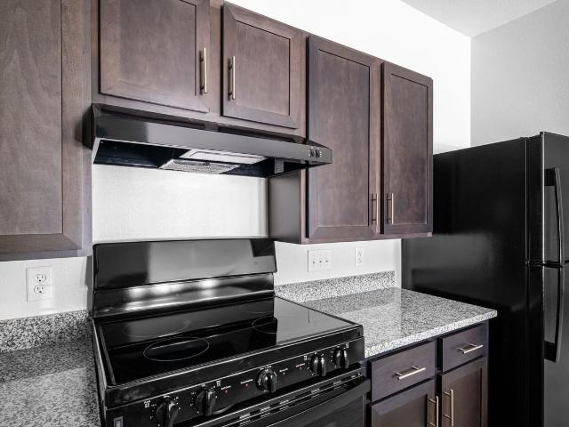 Terrace at Southern Oaks 1 Bedroom Apartment for Rent at 3324 Southern Oaks Blvd, Dallas, TX 75216