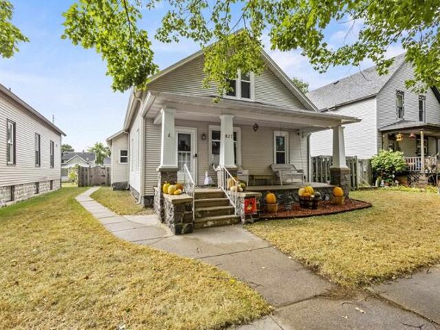 Terrace Ave, Marinette, Home For Sale