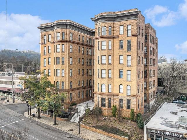 Terrace Court 1 Bedroom Apartment for Rent at 1124 20th St S, Birmingham, AL 35205 Five Points South