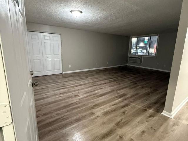 Terrace Court 1 Bedroom Apartment for Rent at 20551 Lahser Rd, Detroit, MI 48219 Redford
