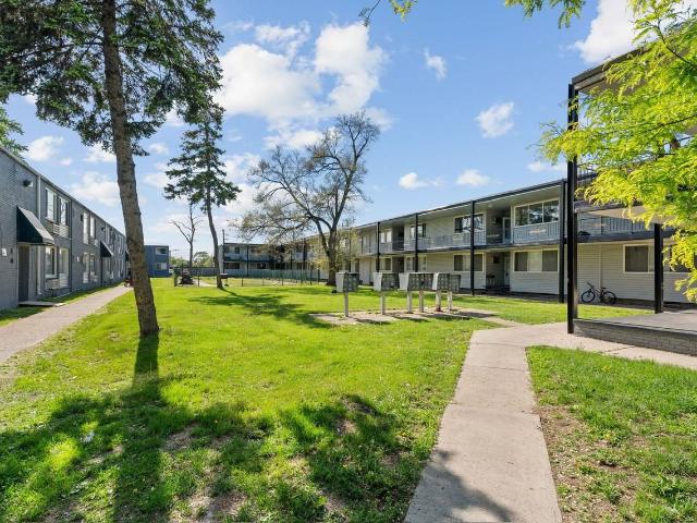 Terrace Court 1 Bedroom Apartment for Rent at 20551 Lahser Rd, Detroit, MI 48219 Redford