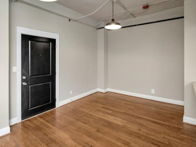 Terrace Court 2 Bedroom Apartment for Rent at 1124 20th St S, Birmingham, AL 35205 Five Points South