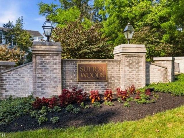 Terrace Dr, Chatham Township, Condo For Sale
