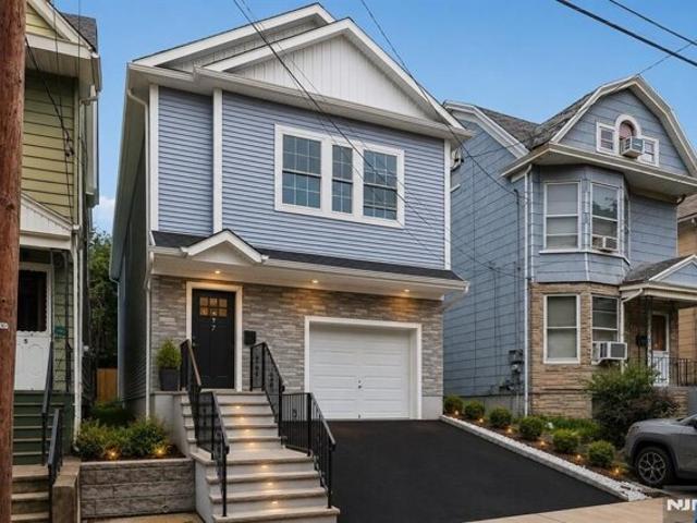 Terrace Pl, Belleville, Home For Sale