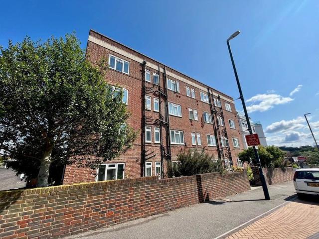 Terrace Road, Bournemouth BH2, Studio to rent, £750 pcm | PrimeLocation