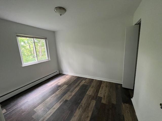 Terrace Woods Apartments 2 Bedroom Apartment for Rent at 2721 Baker Ave, Cincinnati, OH 45211 Westwood
