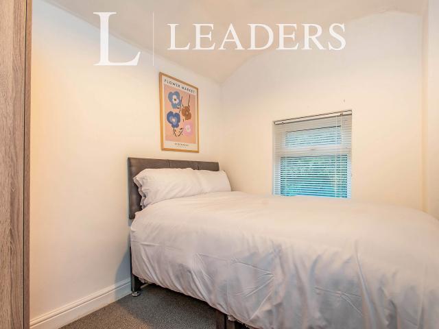 Terraced to rent in Bury Road, Bolton, Greater Manchester, BL2 | Leaders