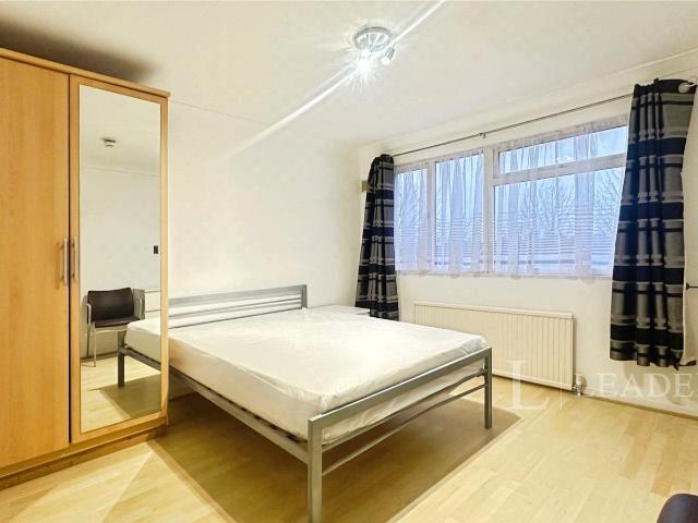 Terraced to rent in Brendon Avenue, Luton, Bedfordshire, LU2 | Leaders