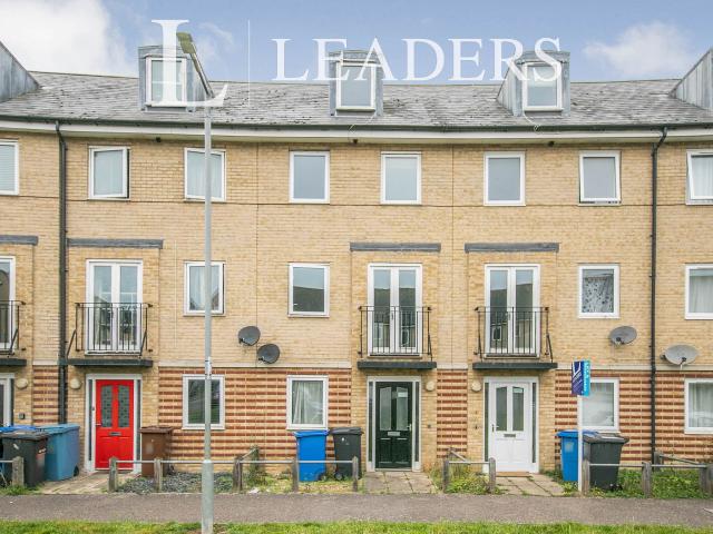 Terraced to rent in Harland Street, Ipswich, IP2 | Leaders