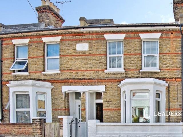 Terraced to rent in Queens Road, Southend on Sea, Essex, SS1 | Leaders