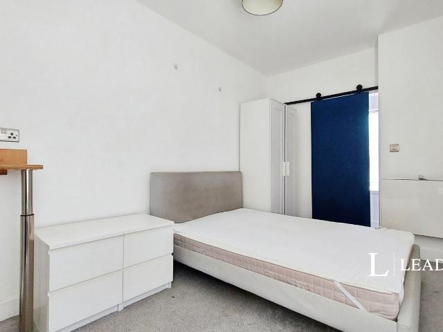 Terraced to rent in Queens Road, Southend on Sea, Essex, SS1 | Leaders