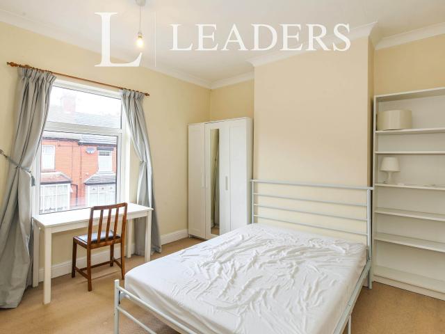 Terraced to rent in Thistleberry Avenue, Newcastle, Staffordshire, ST5 | Leaders