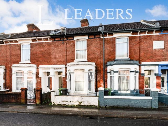 Terraced to rent in 214 Fawcett Road, Southsea, PO4 | Leaders