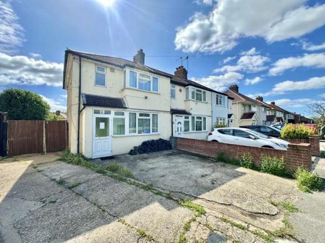 3 Bedroom Terraced House