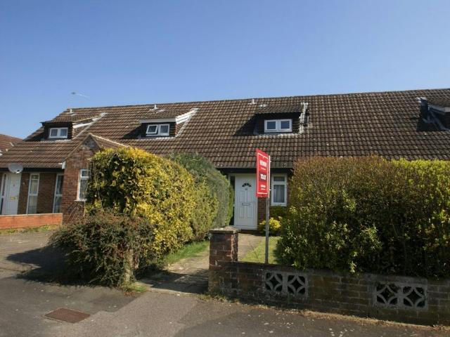 Terraced House to rent on