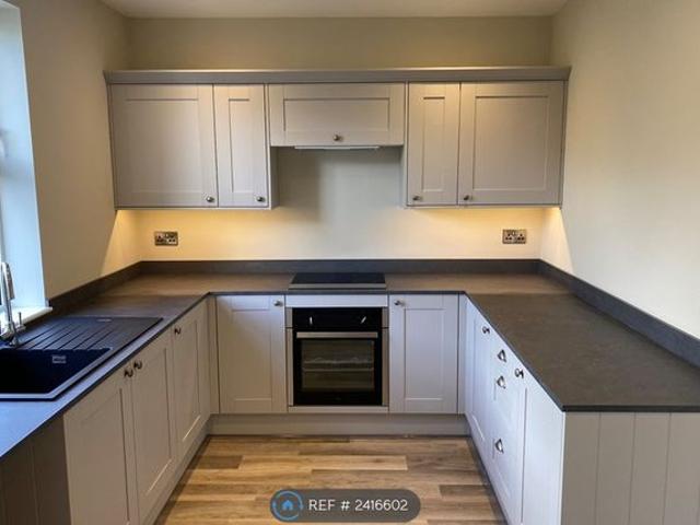 Terraced house to rent in Morton Row, Masham, Ripon HG4
