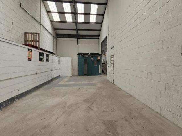 Terraced house to rent