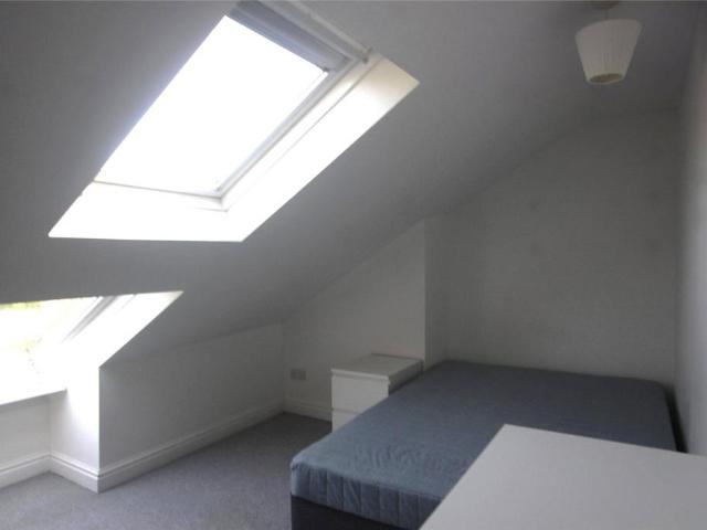 Terraced house to rent