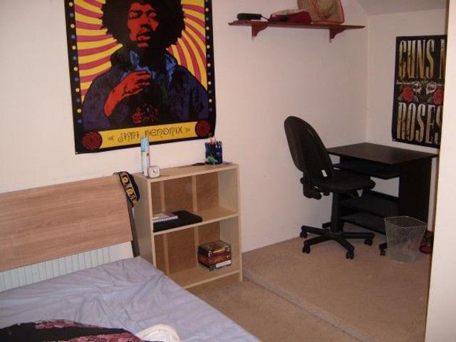 Terraced house for 4 students in Clarendon Park area of Leicester