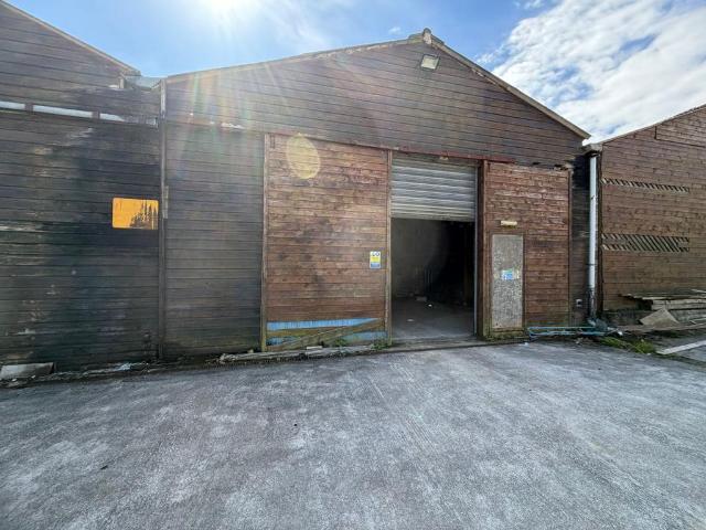 Terraced house for sale
