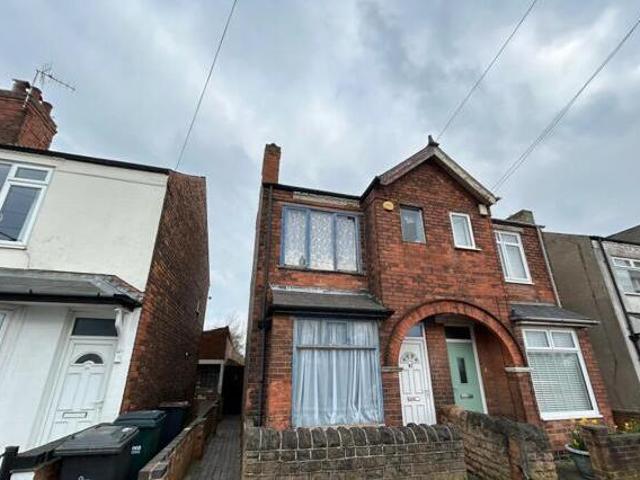 Terraced House For Sale In Carlton