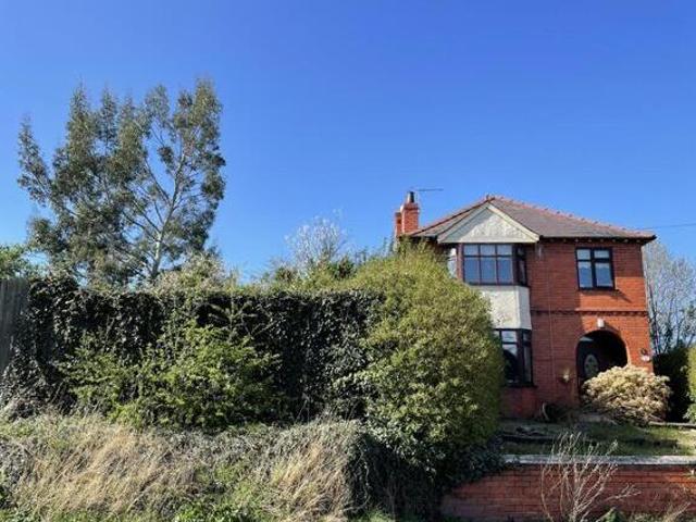 Terraced House For Sale In Deeside, Flintshire