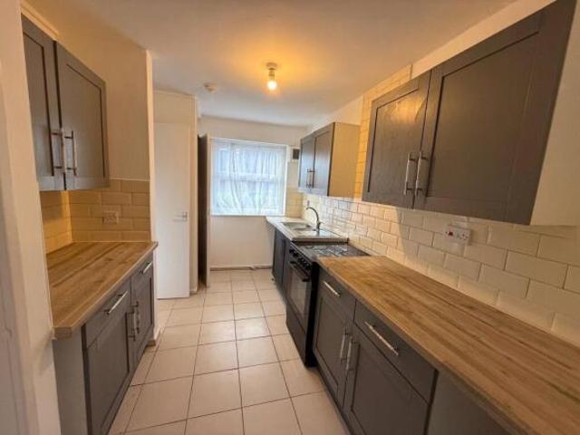 Terraced house for rent in Adscombe Street, Manchester, M16