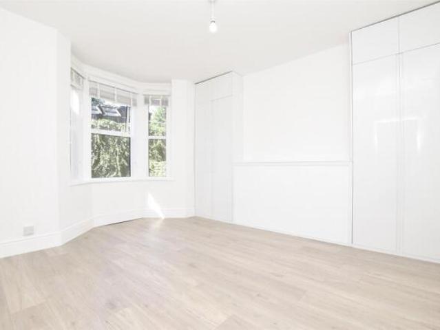 Terraced house for rent in Ashley Avenue, Bath, Somerset, BA1