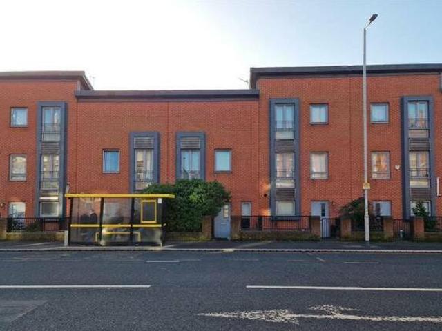 Terraced house for rent in Kensington Court Liverpool Merseyside L7