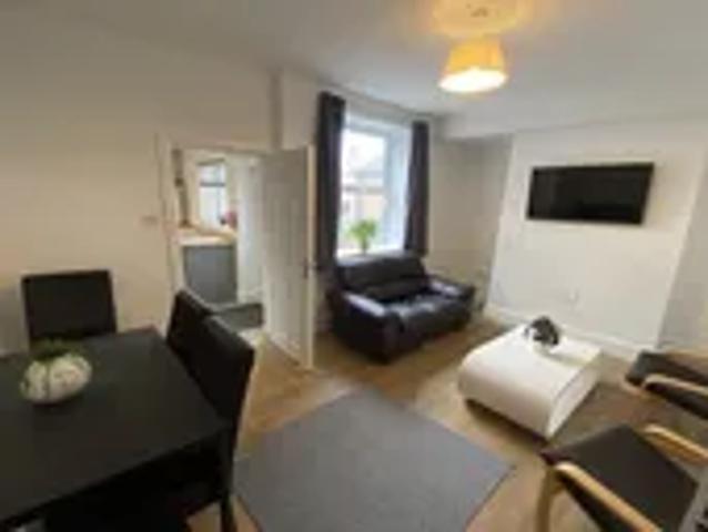 terraced house in Queens Rd, Beeston, NG9 2BT
