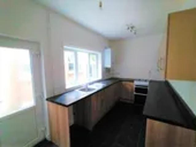 terraced house in Station Road, Beeston, NG9 2AZ
