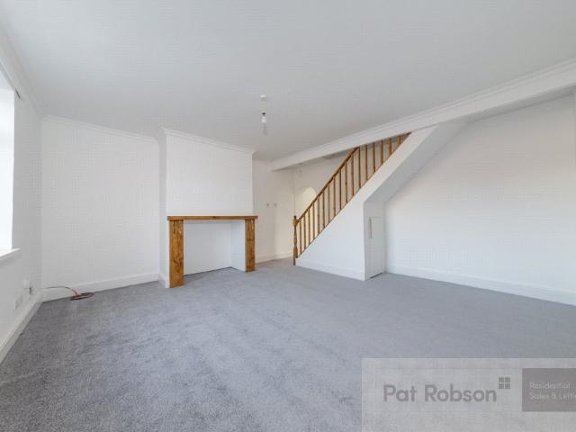 Terraced House Property to let North View, Blyth £750pcm Pat Robson