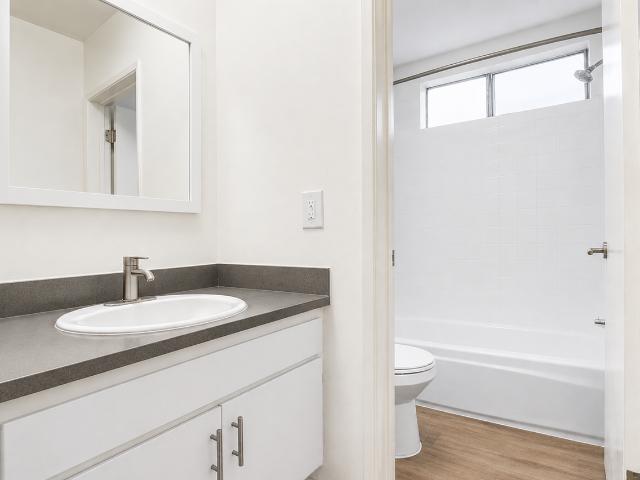 Terraces at Tarzana | 5931 Reseda Blvd 2 Bedroom Apartment for Rent at 5931 Reseda Blvd, Los Angeles, CA 91356 Tarzana