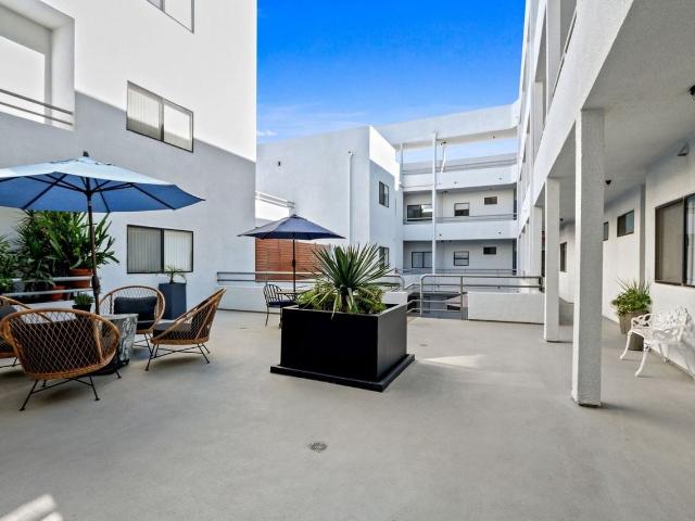Terraces at La Cienega 1 Bedroom Apartment for Rent at 1121 N La Cienega Blvd, West Hollywood, CA 90069 West Hollywood