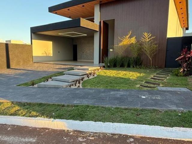 Terras de Toscana Jatai Casa em Condomínio com 3 Quarto s por R$ 3200000.00 no setor Residencial Te