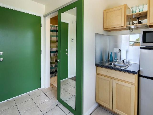 Terrazza Apodment Homes Studio Apartment for Rent at 413 11th Ave, Seattle, WA 98122 First Hill