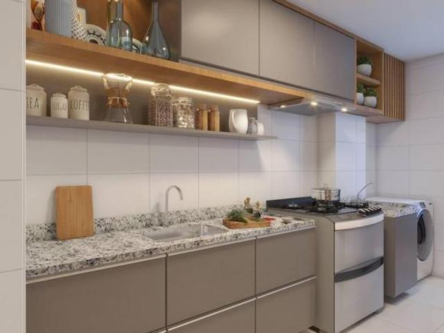 TERRAZO DI DANTE: A CONSTRUÇÃO DE SUA VIDA NUMA NOVA VERSÃO
