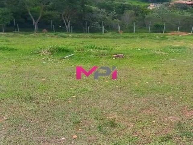 TERREN0 COM 800 m ² A VENDA NO CONDOMÍNIO TERRAS DA ALVORADA JUNDIAÍ