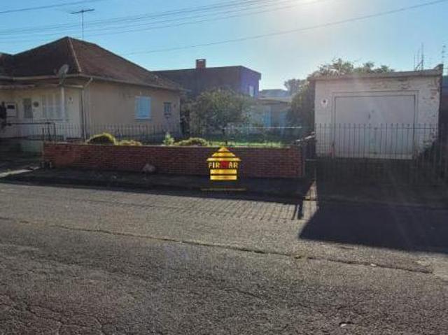 Terrenão centralizado no Bairro Scharlau !