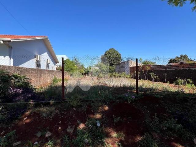 Terreno Murado à Venda com 472,50m próximo à Av. Ministro Cirne Lima