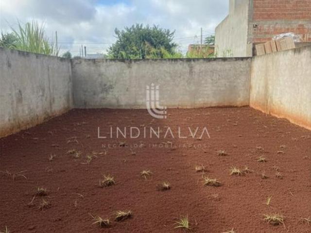 Terreno murado com 176,67m2 no Parque da Lagoa I em Foz do Iguaçu/PR