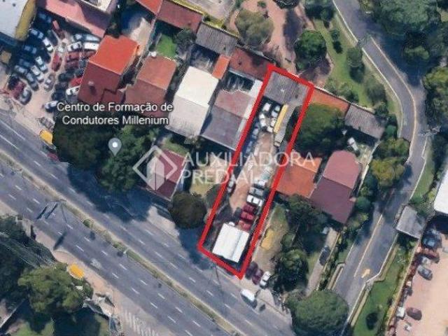 Terreno medindo 11 x 55m na Av. Juca Batista