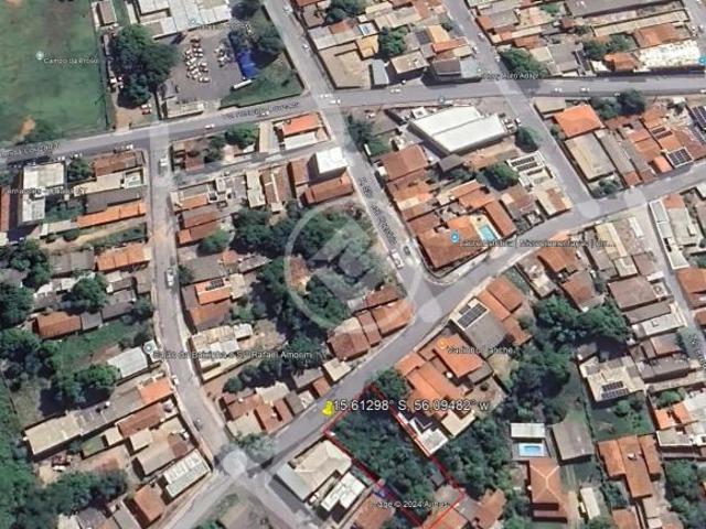 Terreno, medindo 830 m² excelente para construção de pequenos apartamentos, excelente para investido