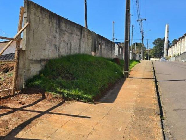 TERRENO MEDINDO 966,53 m² 24,40 x 39 À VENDA NO
