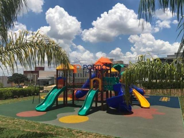 Terreno meio de quadra à venda no Real Park Sumaré!