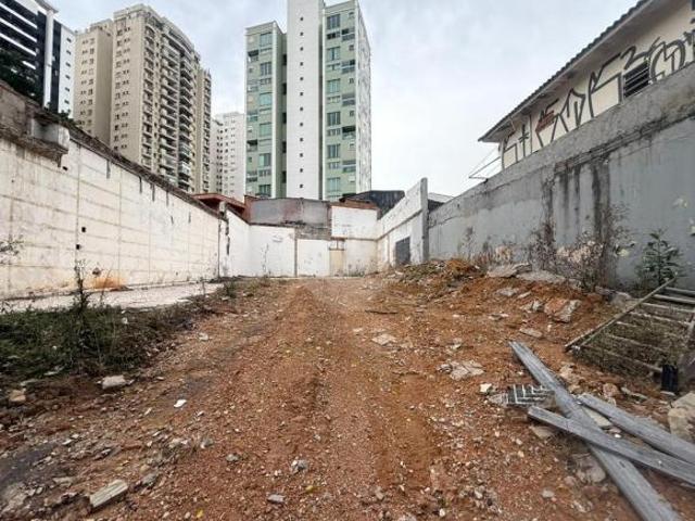 TERRENO MOEMA 298M²