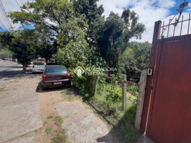 Terreno na Av. Oscar Pereira medindo 17,60m x 42,00m