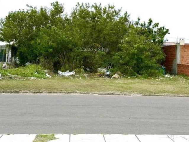 Terreno na Avenida Paraguassú em Atlântida Sul