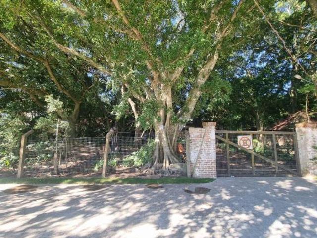 Terreno na Beira de Ipanema com 972m²